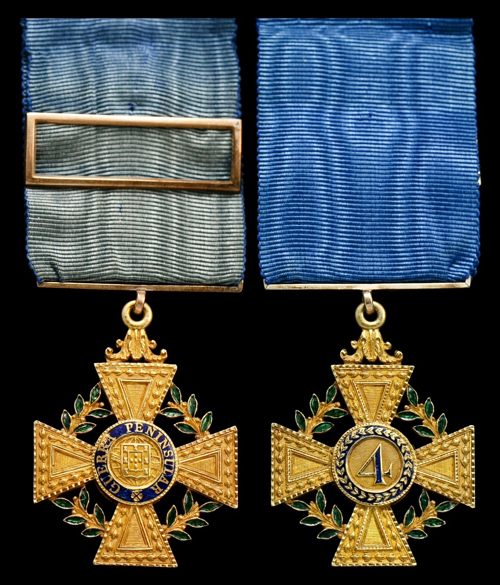 214 - Portugal. Peninsular War Campaign Cross. Gold Class, 4 Campaigns...